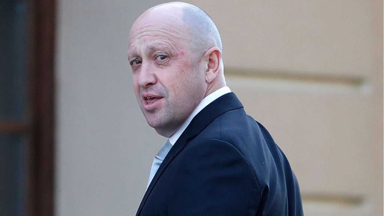 Літак Пригожина приземлився на військовому аеродромі під Мінськом ...